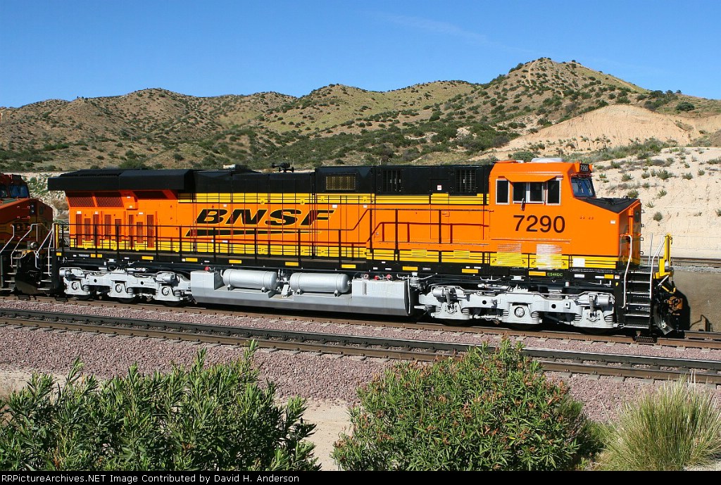 BNSF 7290